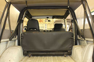 ジムニー550（SJ30）・FK幌ドア 昭和59年式